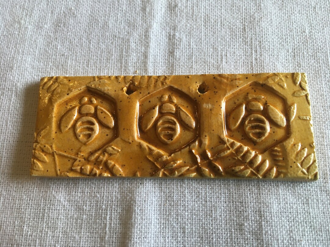 Gold Triple Bee Tile - Etsy