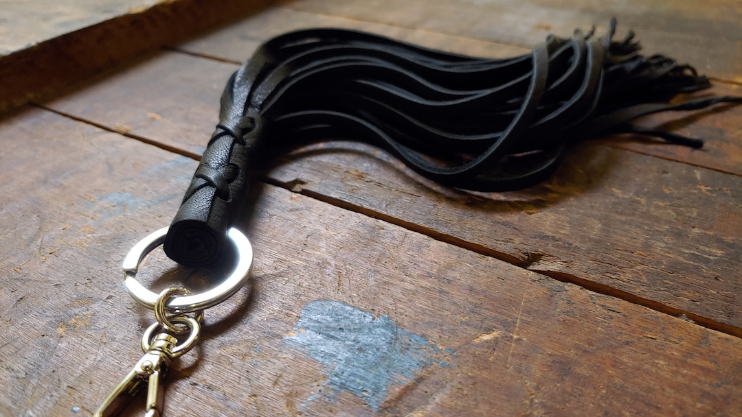 Leather Key Ring, Tassel Keychain, Tassel Purse Charm, Leather Flogger ...