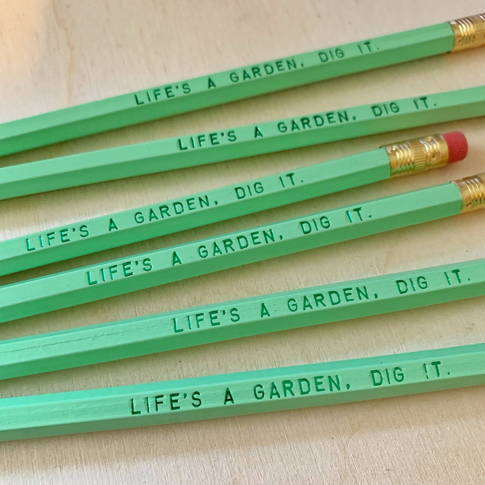 Life's A Garden, Dig It. Pencil 6 Pack, Earmark Engraved Pencils ...