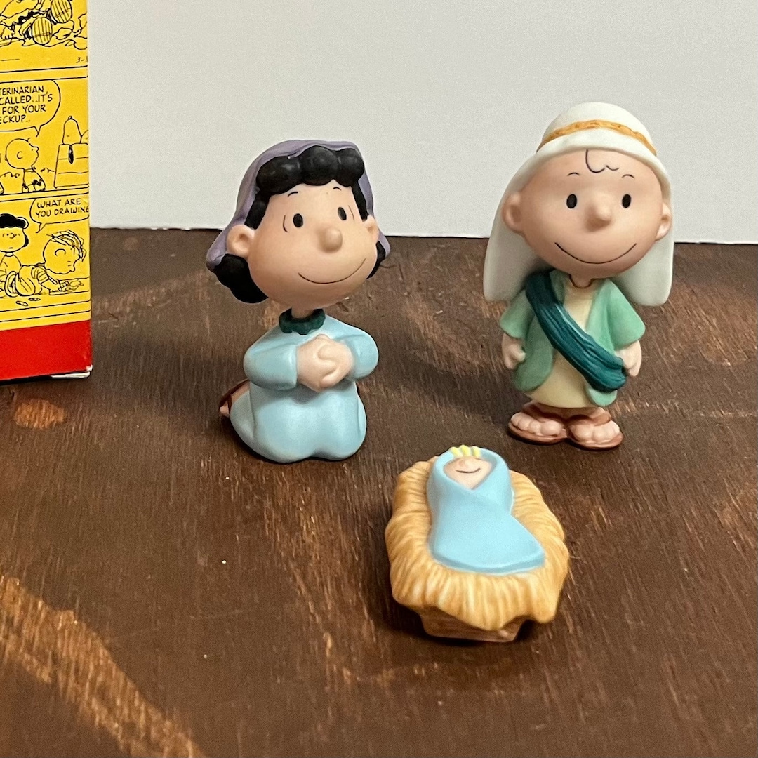Hallmark Peanuts Gallery Figurine the Holy Family VTG QPC4049 - Etsy