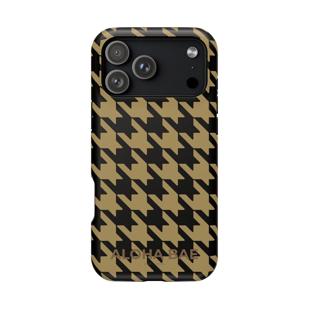 IPhone 17 Magsafe Gold Houndstooth Case: Seamless Accessory Integration ...