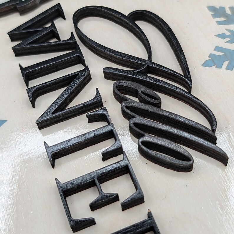 Hello Winter Wooden Door Sign – Rustic Home Decor, Outdoor Porch Sign ...