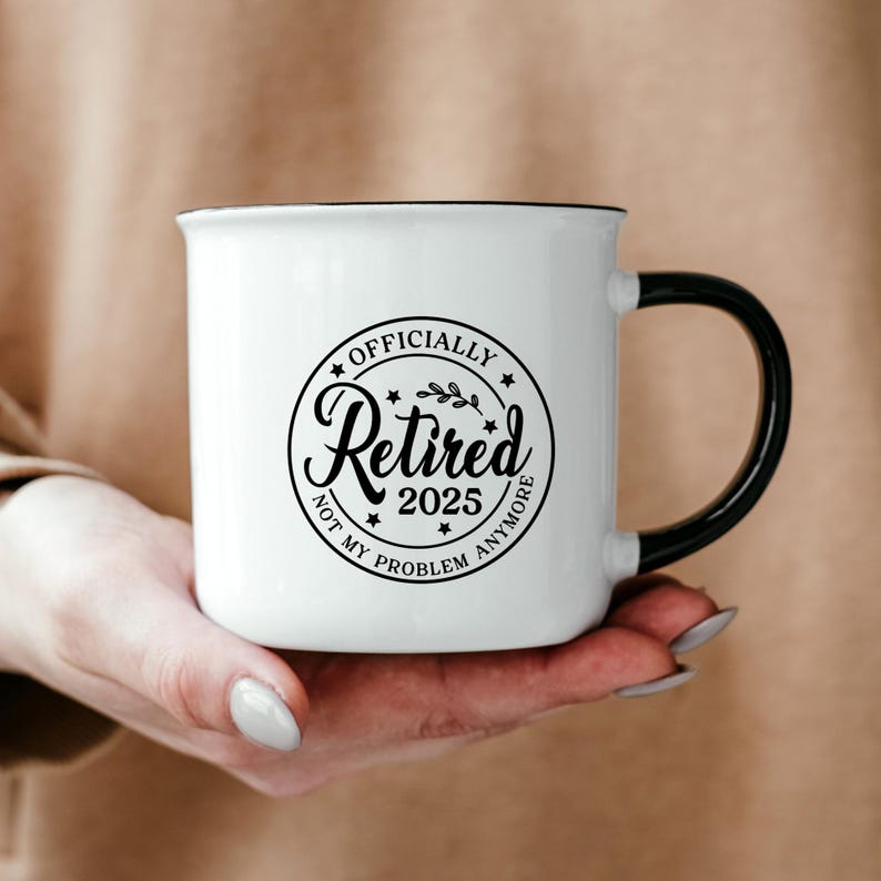 Retired 2025 SVG Bundle, Retirement Saying (digital Files) - Etsy