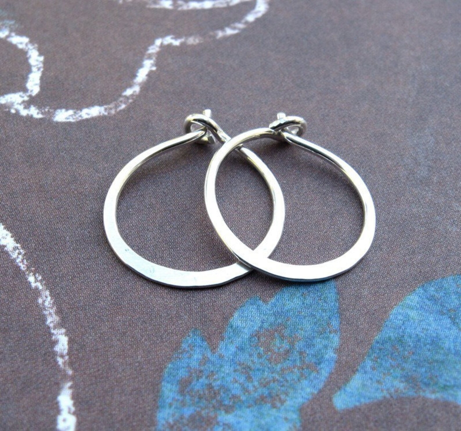 Tiny Sterling Silver Hammered Hoops 18ga or 20ga, 5/8 Inch - Etsy