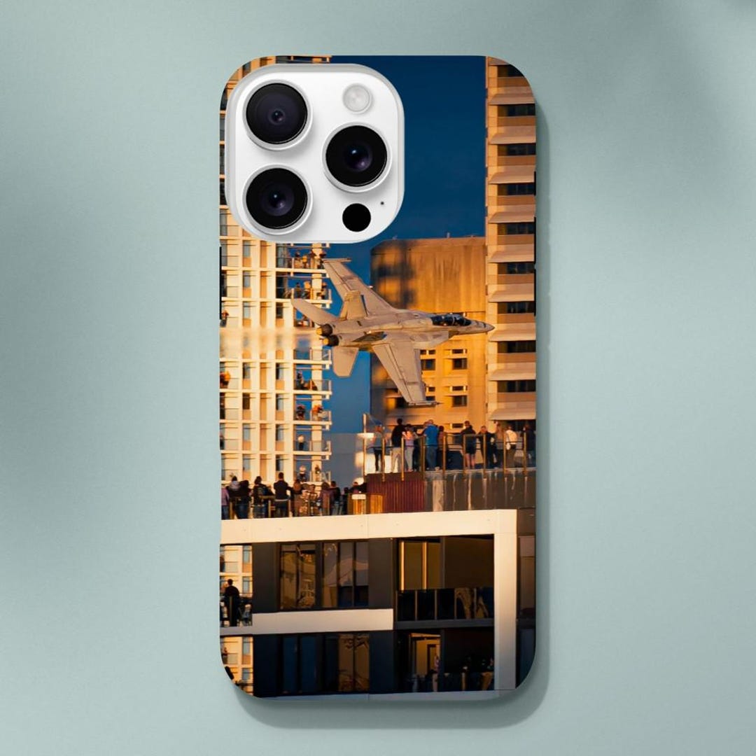 Fighter Jet Brisbane River Fire Phone Case - Etsy
