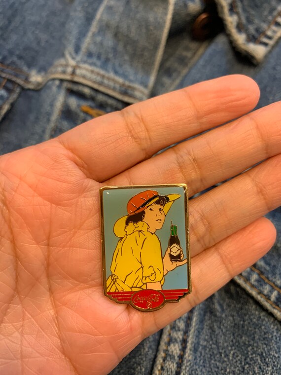 Vintage Coca Cola Lady Lapel Pin 1994 Collectible Coc… - Gem