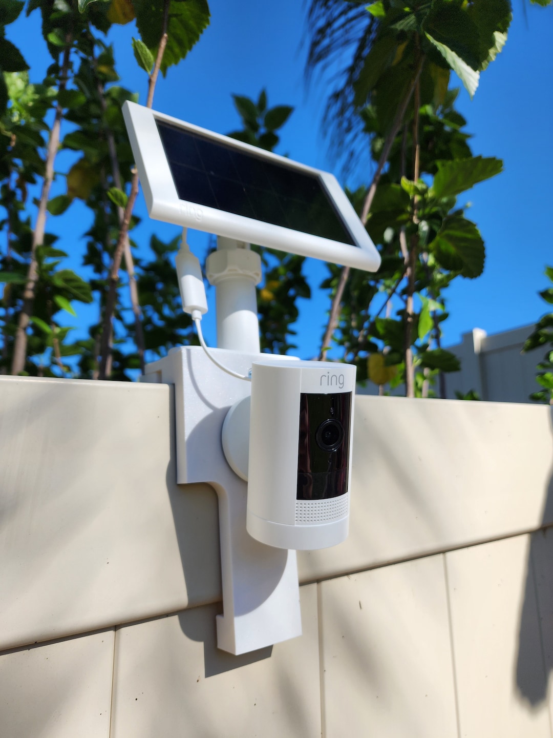 Ring Camera Fence Mount: Easy, Damage-free, Fits Spotlight, Stick Up ...