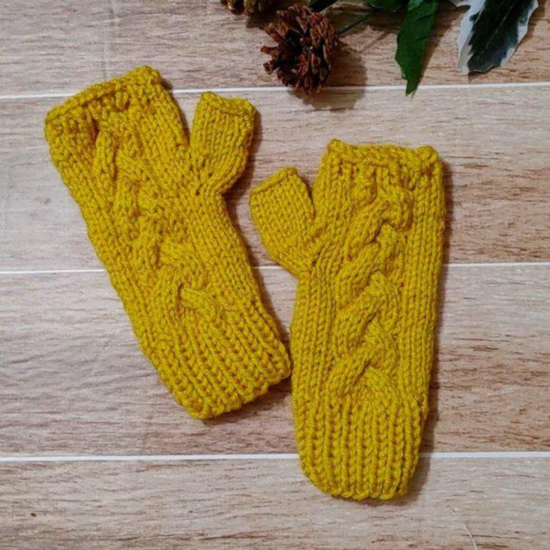 Handknit Fingerless Cabled Pattern Mittens Wrist Warmers Gloves GOLDEN ...