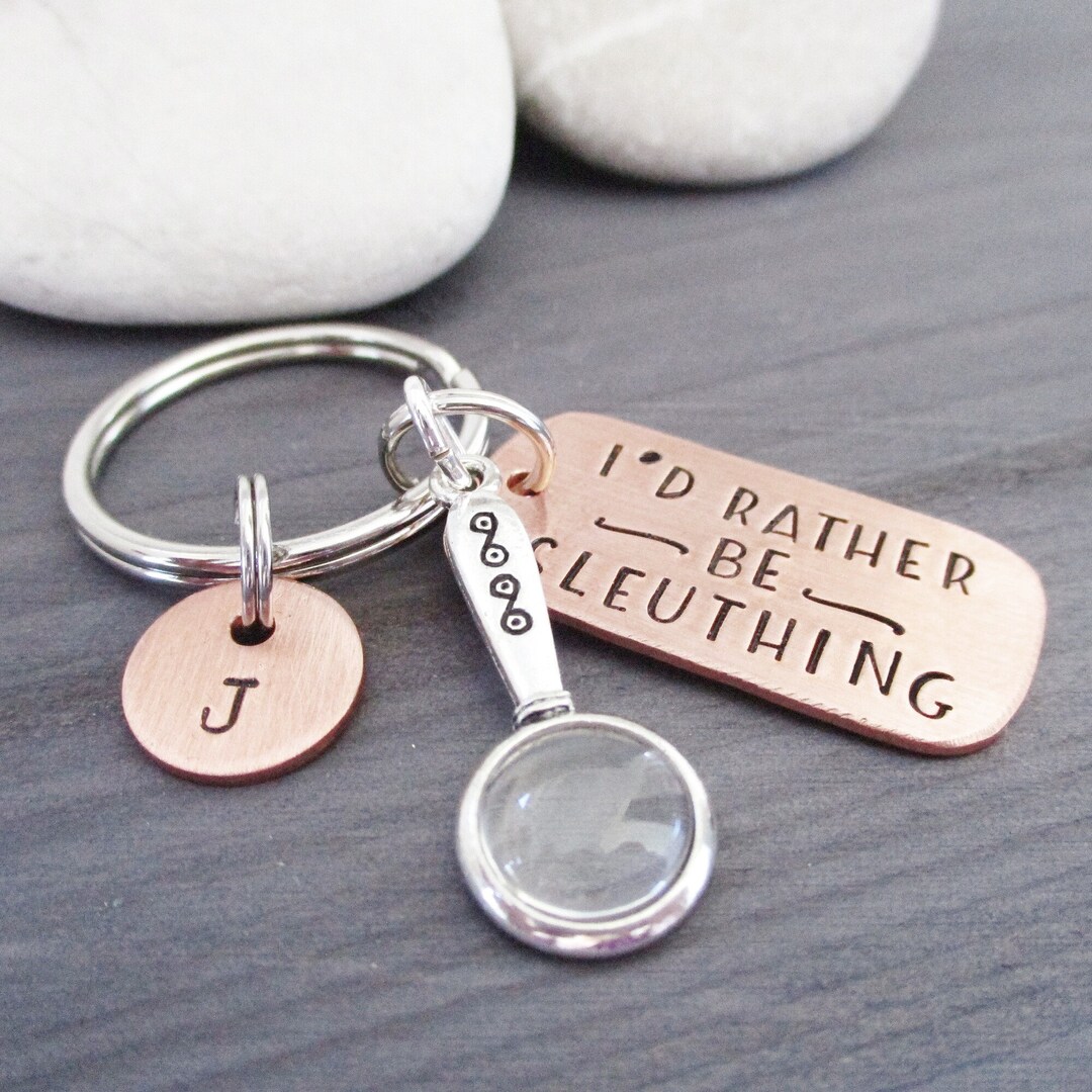 Personalized True Crime Humor Keychain, True Crime Lover Gift, I'd ...