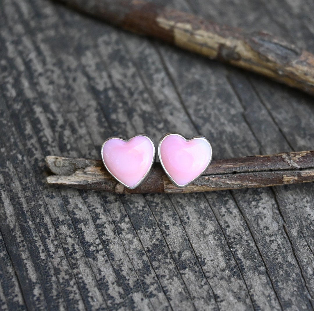 Pink Queen Conch Shell Sterling Silver Heart Stud Earrings - Etsy