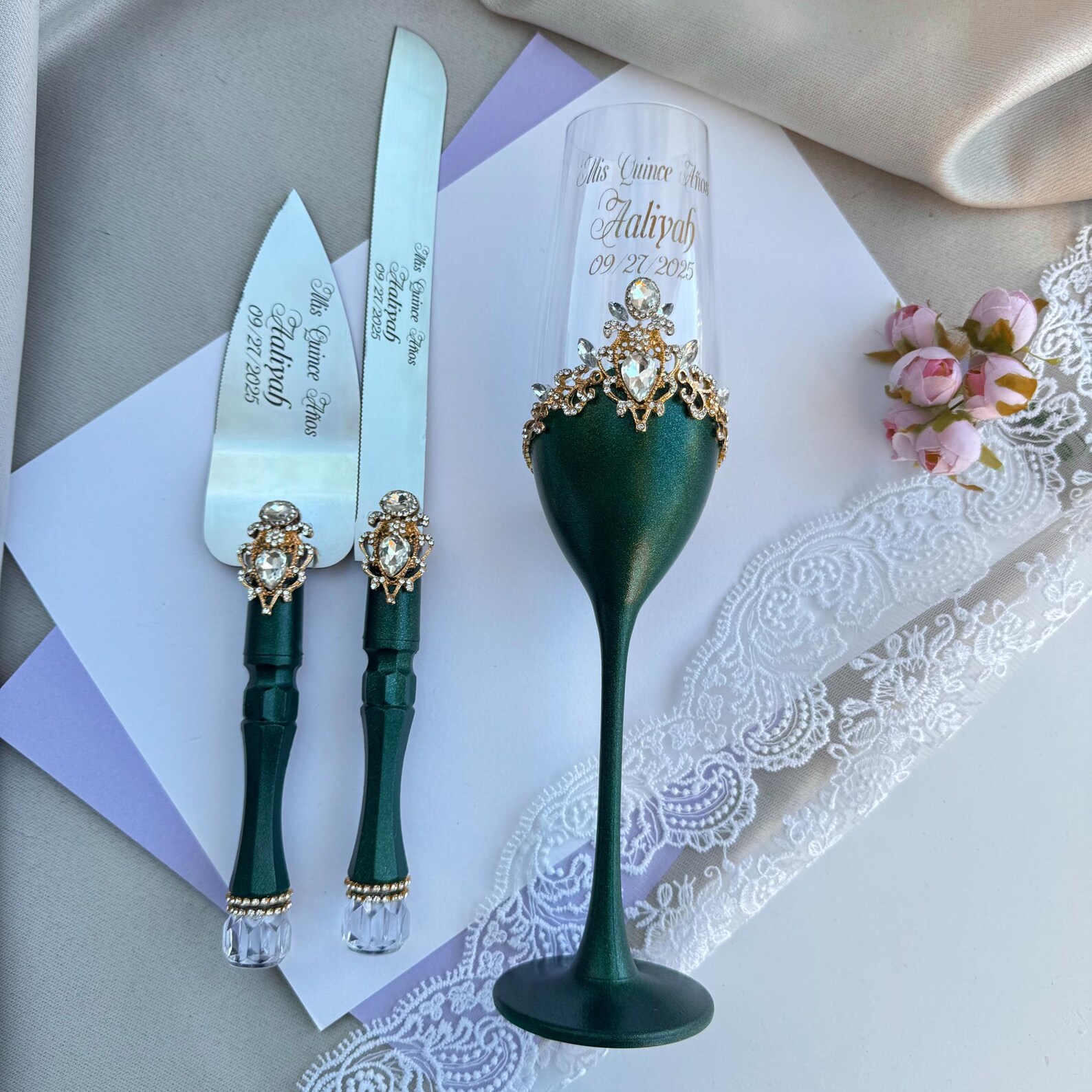 Emerald Green Quinceañera Champagne Flute & Cake Server Set - Etsy