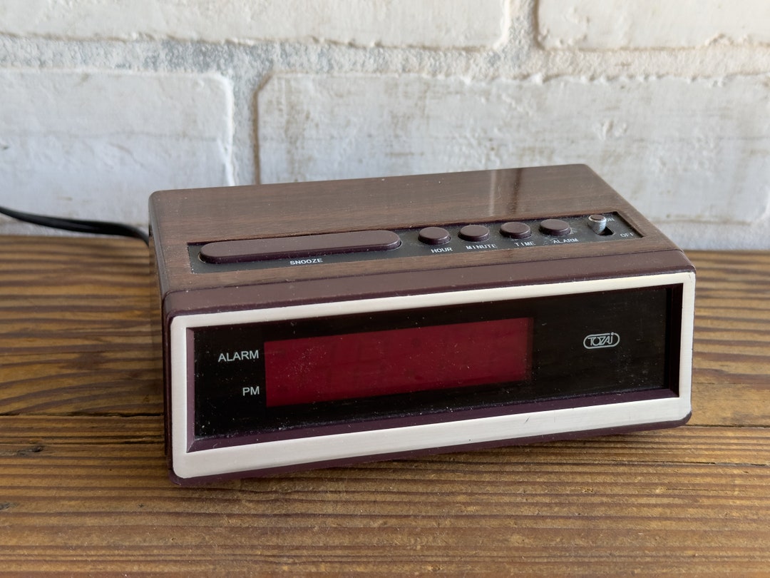 Vintage Wood Grain Tozai Alarm Clock - 1585 - Etsy