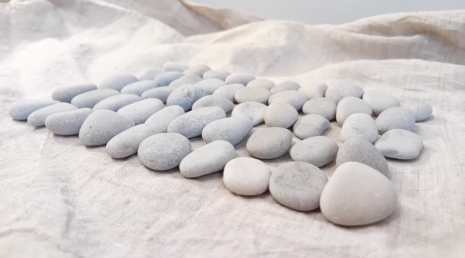 Rare Set of 50 Pcs Small Oval Flat Form Pebbles Stones for Art Supplies ...
