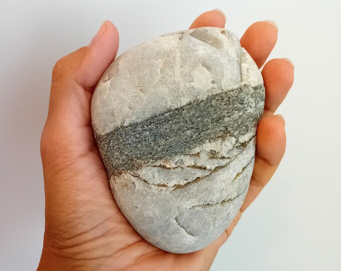 Rare White Quartz Stone With Grey Line Lucky Stone Pebble Art Supplies ...