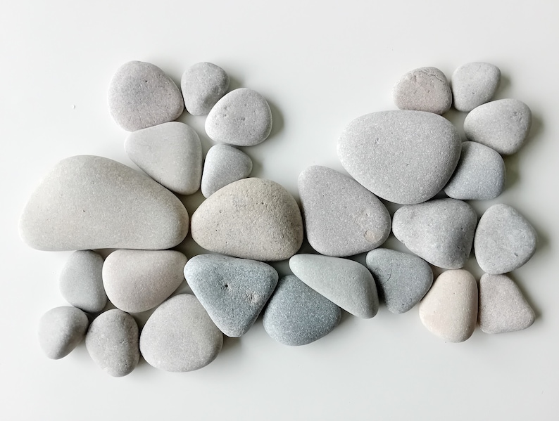 Set of 26 Pcs Flat Decorative Triangle Stones Pebble Art Supplies ...