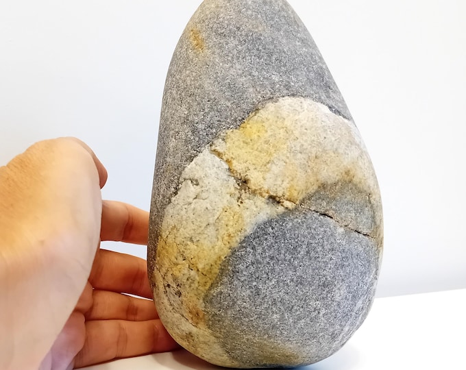 Rare Big Wishing Stone With Natural Formed White Circle Line Lucky ...