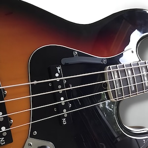 Jazz Bass Thumb Rest (4 String), Ergonomic Bass Guitar Thumb Rest ...