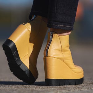 Zipper Yellow Winter Grunge Punk Shoes, Winter Yellow Boots for Women ...