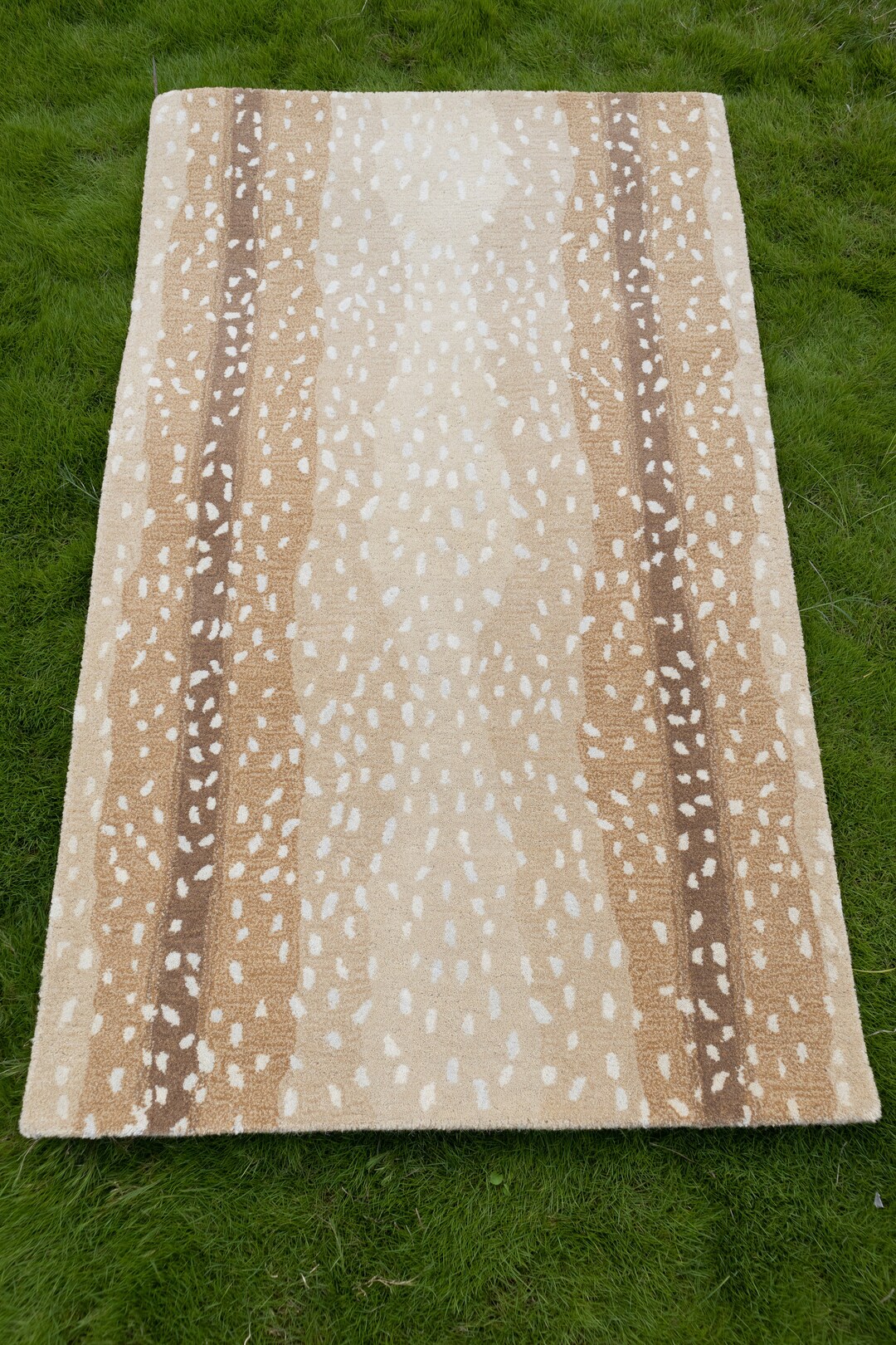 Antelope Wool Area Rug, Hand Tufted, Natural Beige Cheetah Wild Animal ...