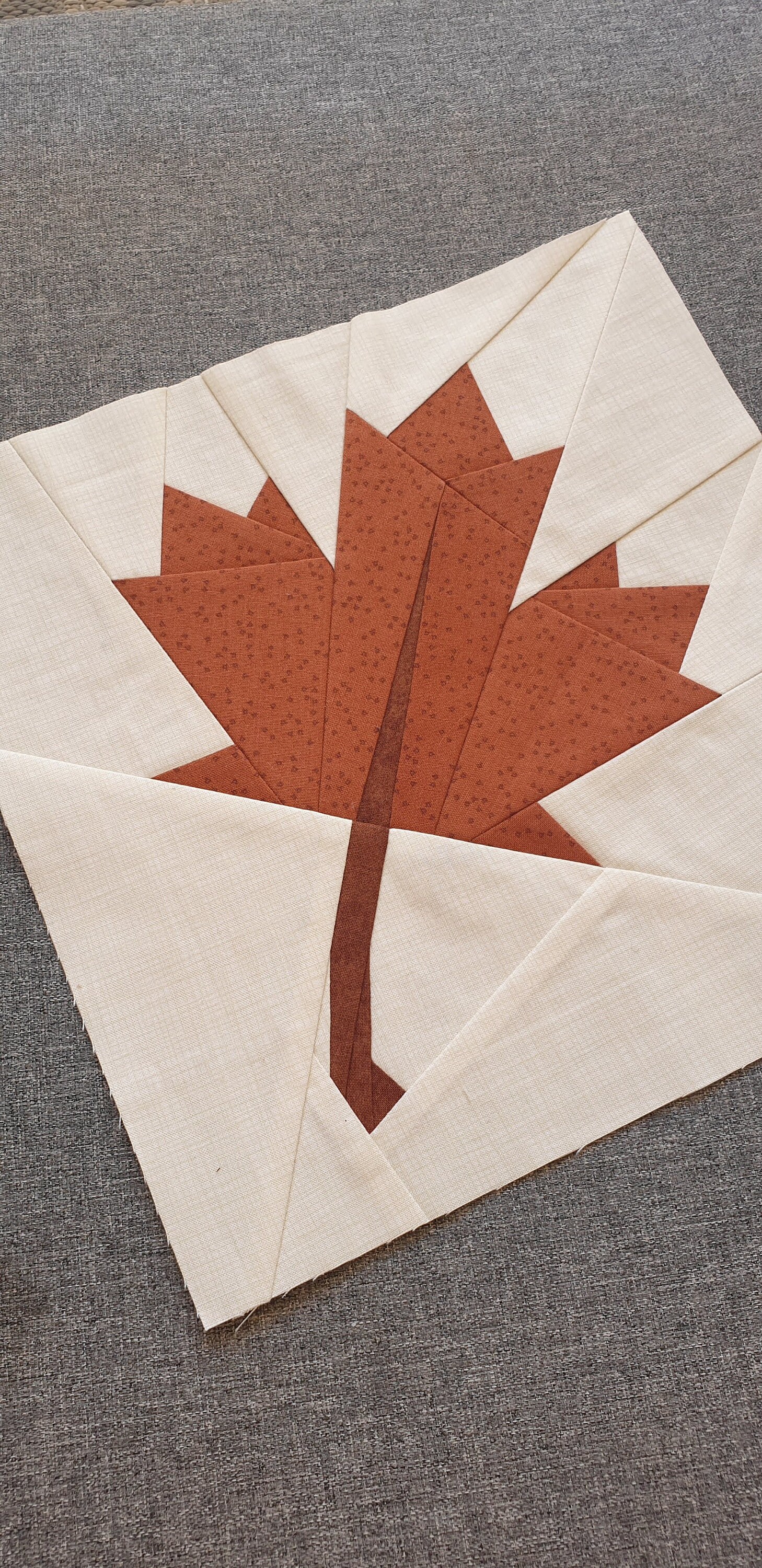 Maple Leaf FPP Quilt Block: Autumn Patchwork Pattern, 2 Sizes (PDF ...