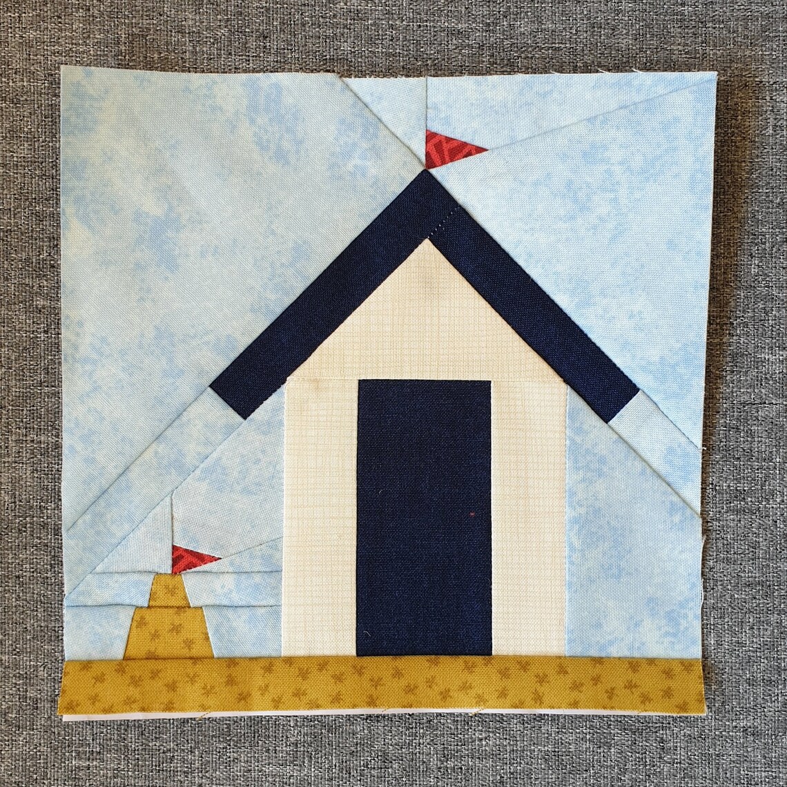 Beach Hut FPP Quilt Block Pdf Pattern in 2 Sizes | Etsy