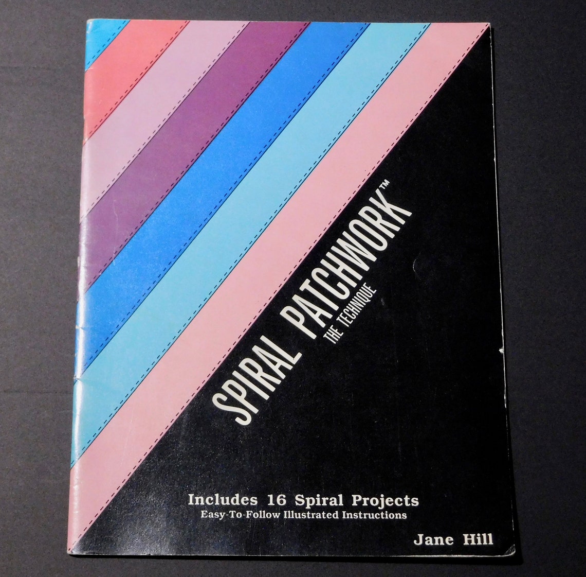 Spiral Patchwork: The Technique Quilt Patterns by Jane Hill 16 | Etsy