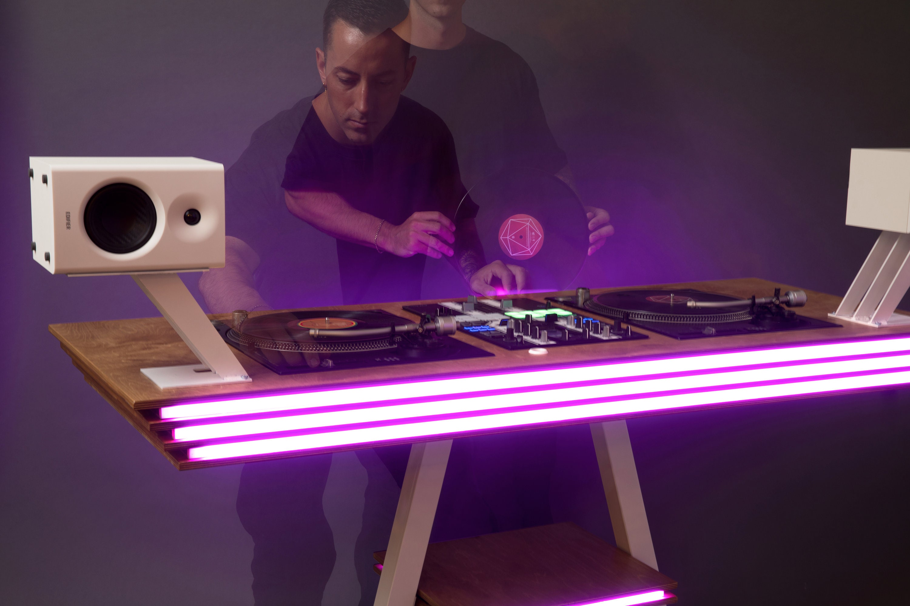 Custom LED Dj BOOTH Vinyl Studio Table Wood Studio Table With ...