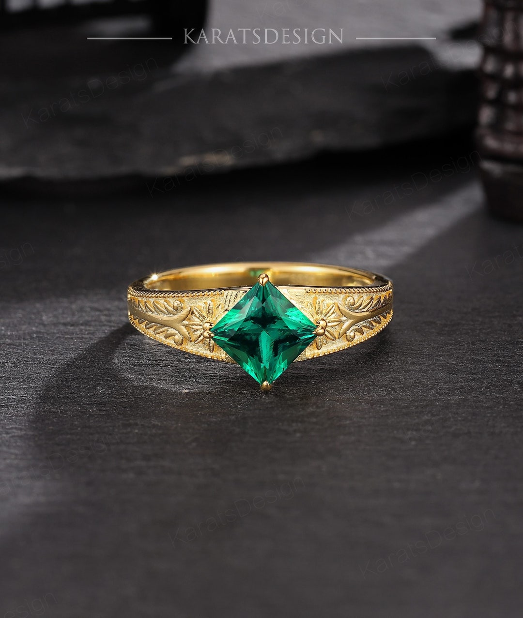 Vintage Men's Emerald Wedding Band Unique Engraved Solid Gold ...