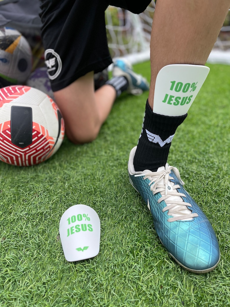 100% JESUS SHINPADS - Etsy