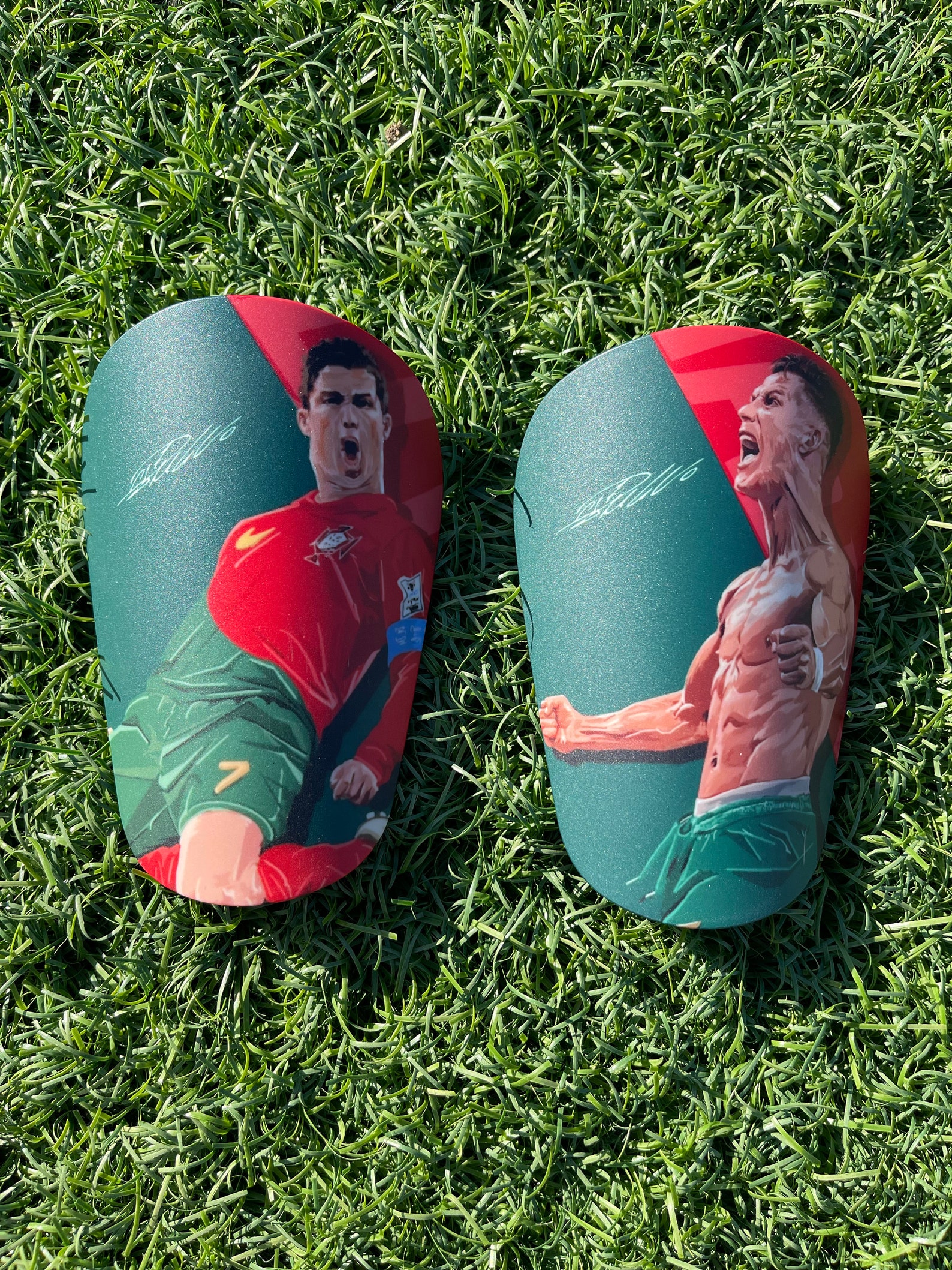RONALDO KNEESLIDE SHINPADS, Restocked!! - Etsy