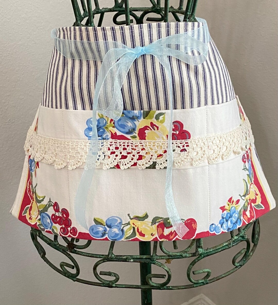 3 Pocket Utility Apron Organizer Upcycled Vintage Linen Vendor Apron ...