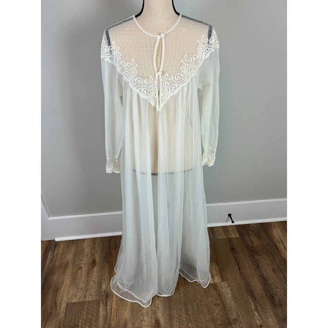 Vintage Vassarette Sheer Lace Coquette Long White Nightgown Robe ...