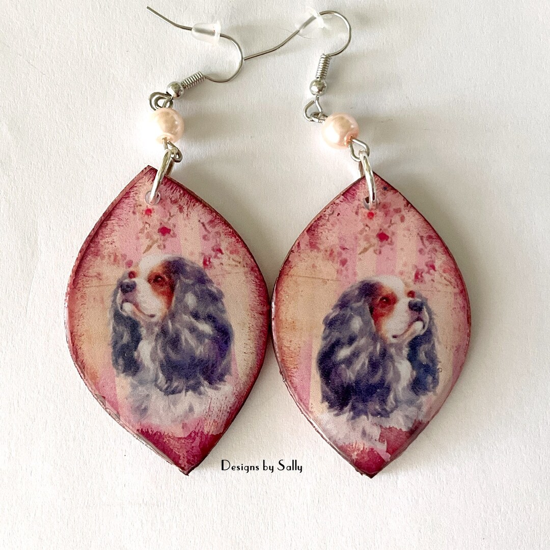 Adorable Tri Color Cavalier King Charles Spaniel Pierced Dangle ...