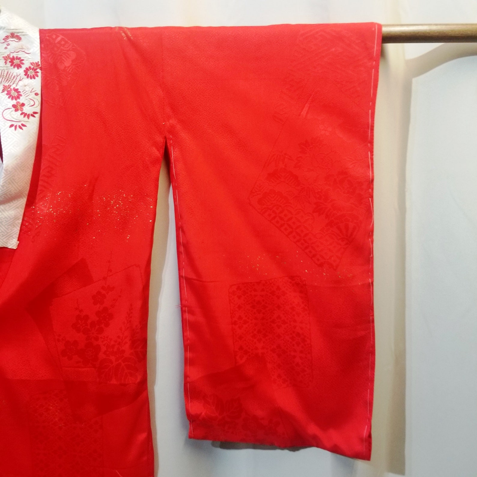 Vintage Japanese Girl's Kimono Robe Red Juban Underkimono - Embroidered ...