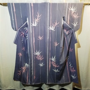 Vintage Japanese Kimono Silk Womans Kimono Authentic Rozome Roketsuzome ...
