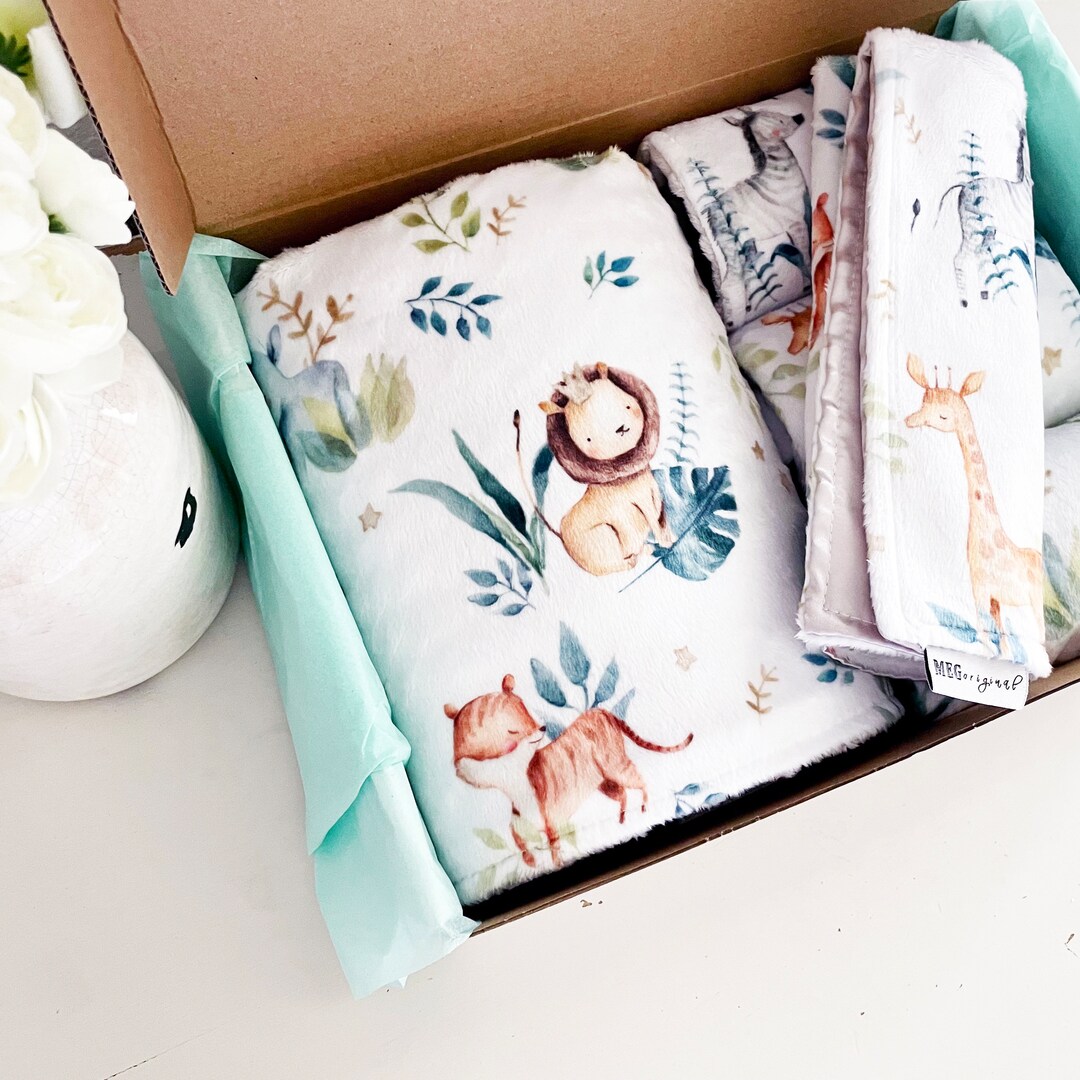 Deluxe Boxed Baby Gift Set { Safari Babies } Soft Animals in Crowns ...