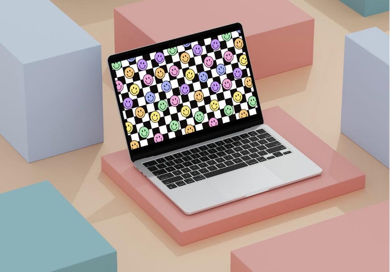 Checkered Smiley Face Desktop Wallpaper, Fun Colorful Screensaver ...