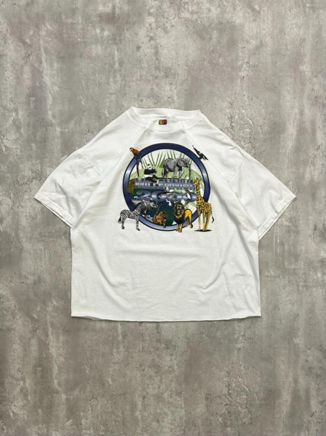 Vintage Millenium 2000 Animal Nature Graphic Cropped T-shirt Size XL - Etsy