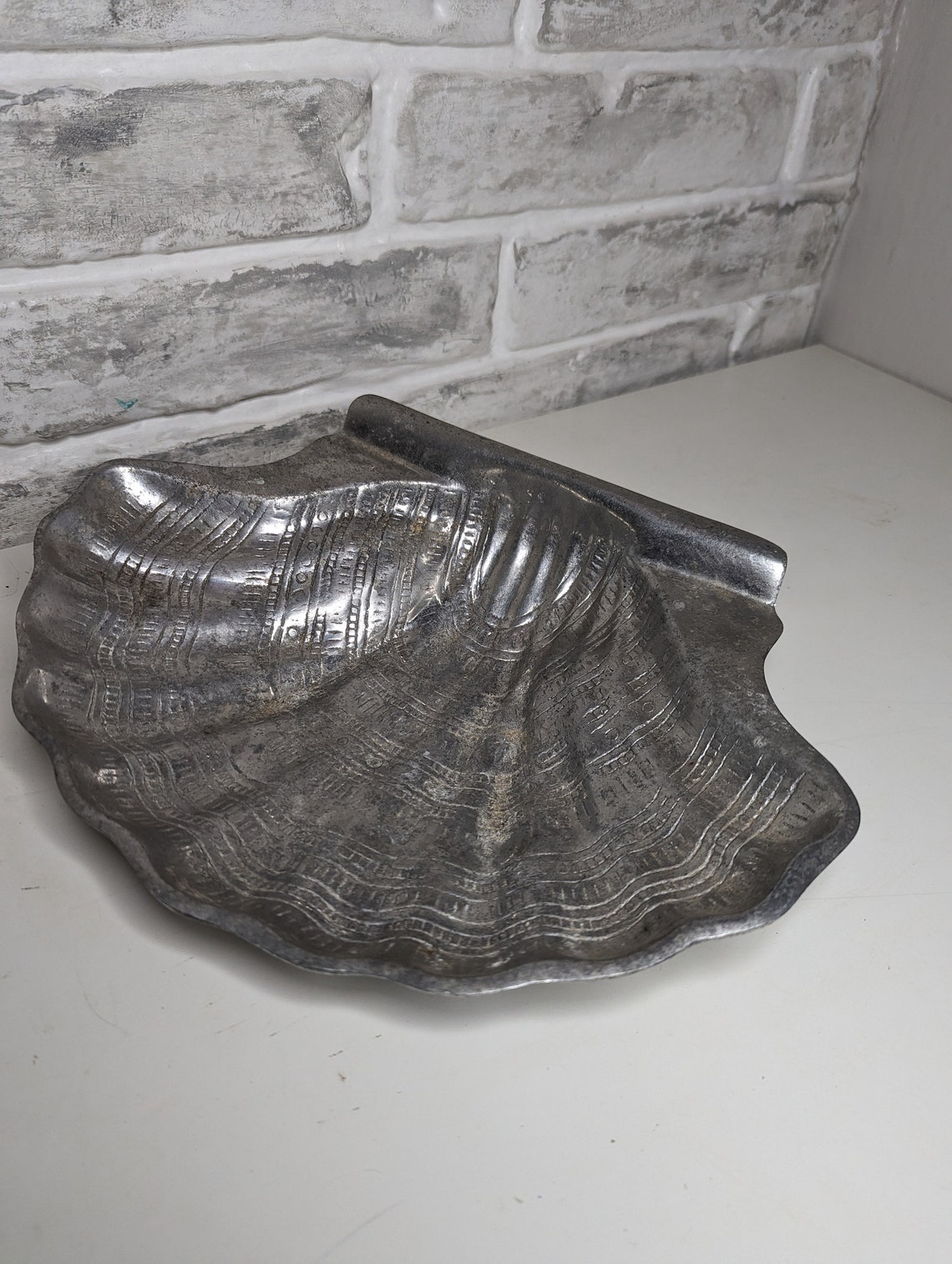 Vintage Metal Pewter Seashell Bowl Clam Scallop Shell Bowl Serving Dish ...