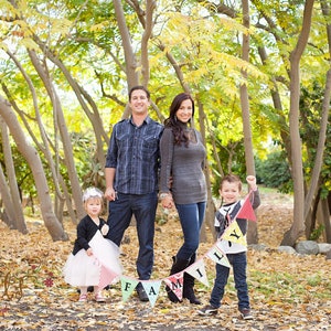 Family, Bunting Flag Photo Prop Decoration. Banner Holiday Decor. Very ...