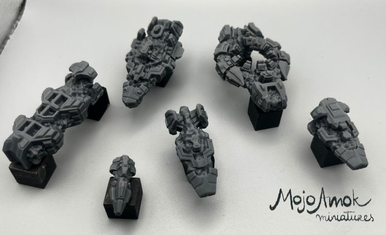 Saunick Fleet Scale Starship Miniatures: Resin Printed Spaceship Gaming ...