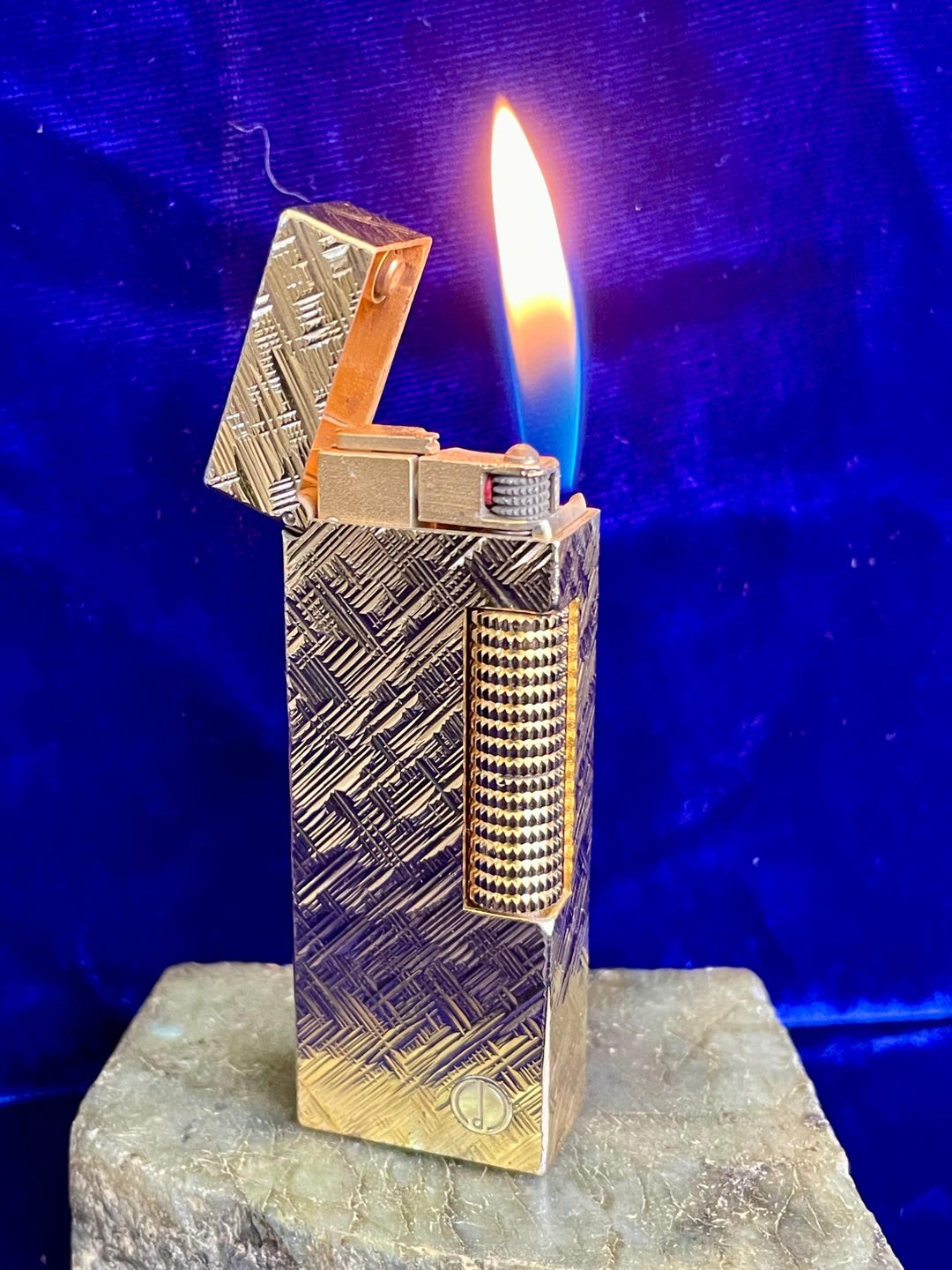 Vintage Rollagas Dunhill Lighter Mint Condition Works 1 Year Warranty ...