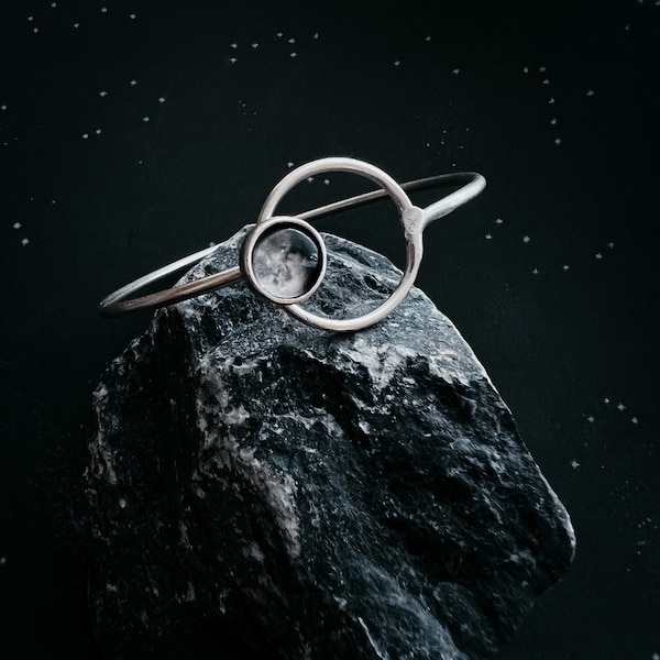 Moon Bracelet - Etsy