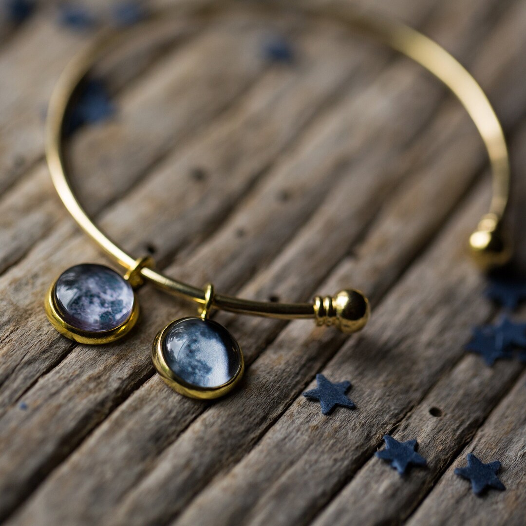 My Moon Custom Family Charm Bracelet With Multiple Moons - How the Moon ...