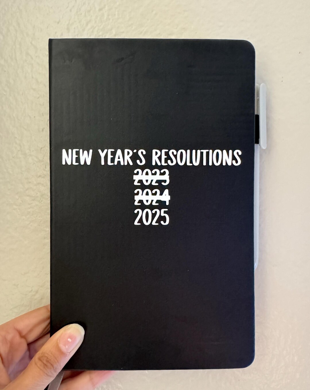 New Year's Resolutions 2025- Carried Over Procrastination. Black A5 Notebook/journal With a Pen ...