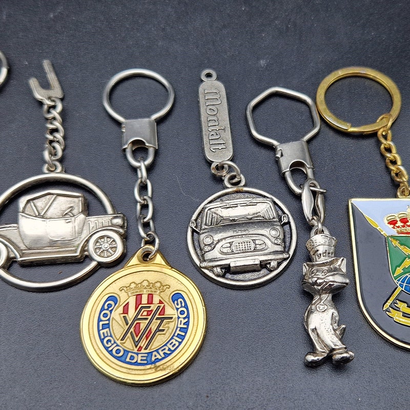 Vintage Keychain - Etsy