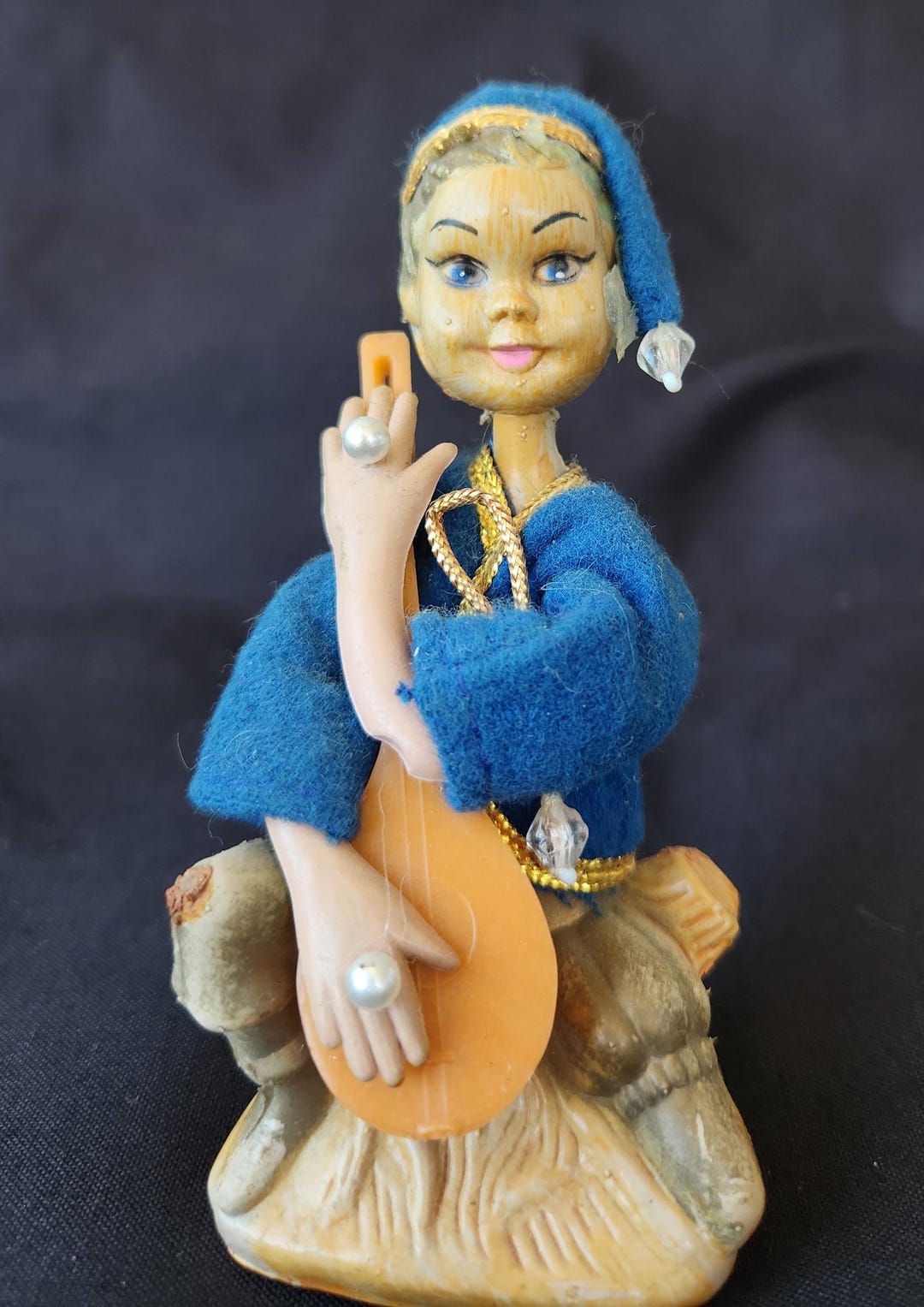 TILSO 1960s Mid Century Elf Pixie Seated Playing Lute Musician Vintage ...