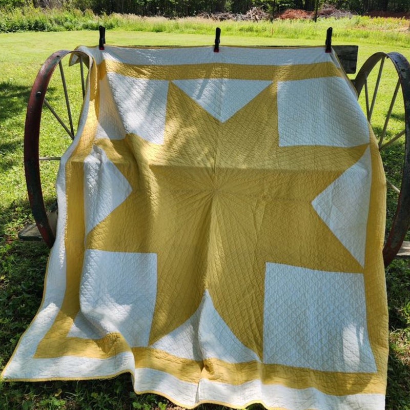 Yellow Star Quilt - Etsy