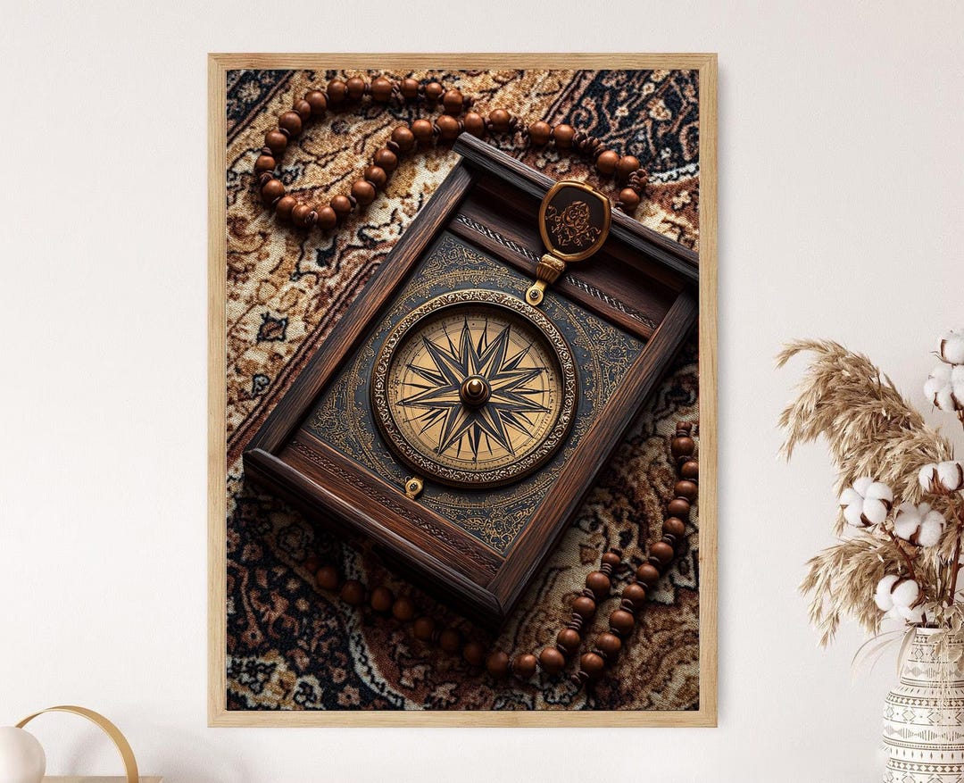 Persian Star Motif Compass With Inlaid Wood Case and Prayer Beads Fine ...