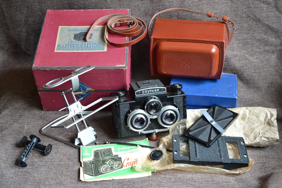 Vintage SPUTNIK Russian Soviet Stereo TLR Medium Format Camera 6X6 GOMZ ...